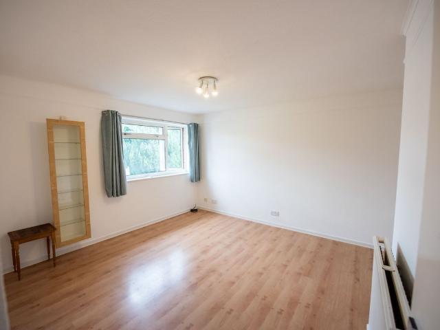 Wardell Close, London NW7, 1 bed maisonette to rent, £1,250 pcm | PrimeLocation