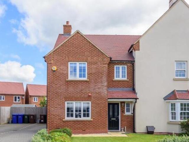 Wardington Road, Banbury, 3 Bedroom Semi detached