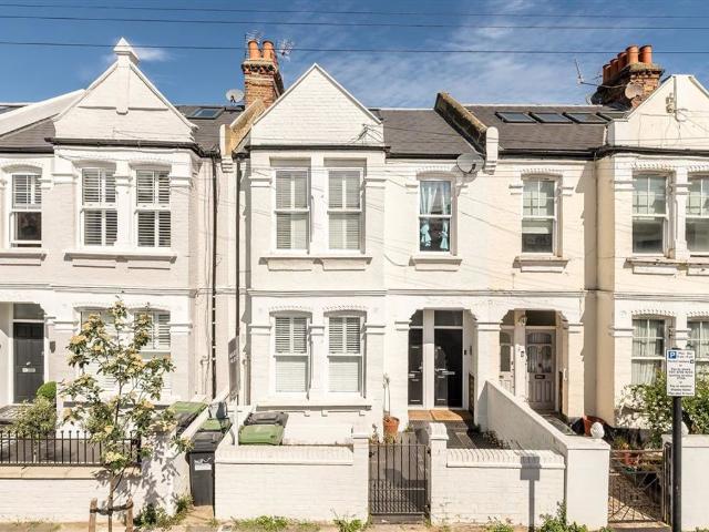 Wardo Avenue, Bishops Park SW6, 4 bed maisonette to rent, £4,250 pcm | PrimeLocation