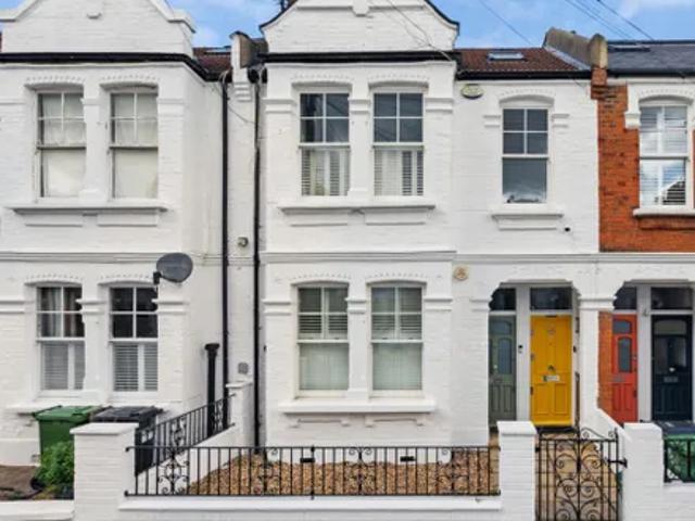 Wardo Avenue, London, SW6 6SB, United Kingdom | 3 bed duplex for rent #125548822 | Rentberry