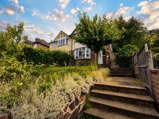 Wardown Crescent, Luton, Bedfordshire LU2, 3 bed semi detached house to rent, £1,600 pcm | PrimeLocation