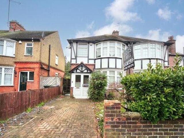 Wardown Crescent, Luton, 3 Bedroom Semi detached