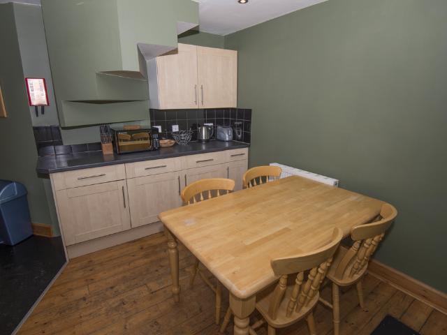 Wardlaw Street, 2 Bed, Gorgie/Dalry