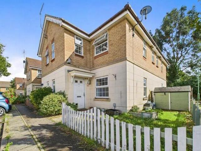 Wards View, Kesgrave, 2 Bedroom End