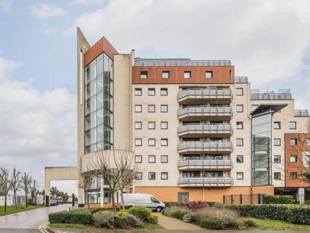 Wards Wharf Approach, Pontoon Dock, 1 Bedroom Apartment
