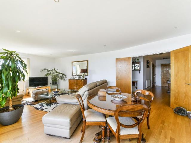 Wards Wharf Approach, Royal Docks, London E16, 3 bed flat to rent, £2,950 pcm | PrimeLocation
