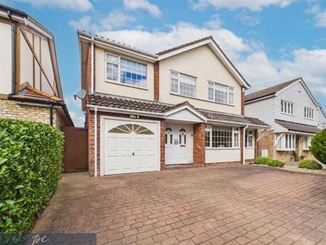 Ware Road, Hoddesdon, 4 Bedroom Detached