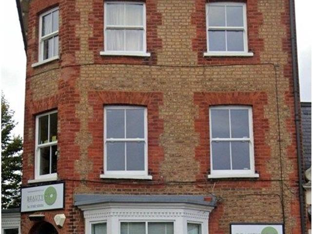 Ware Road, Hertford SG13, 2 bed flat to rent, £1,375 pcm | PrimeLocation