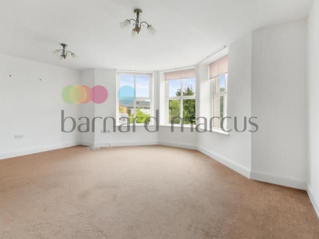 Warham Road, South Croydon CR2, 2 bed property to rent, £1,350 pcm | PrimeLocation