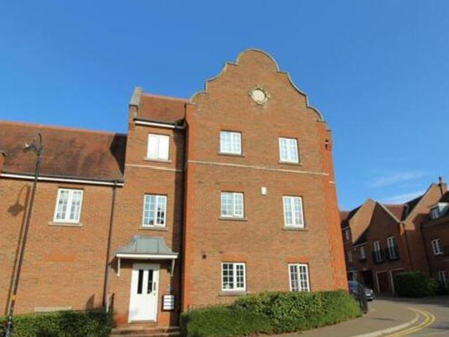 Warley, Pastoral Way, Brentwood, 2 Bedroom Flat
