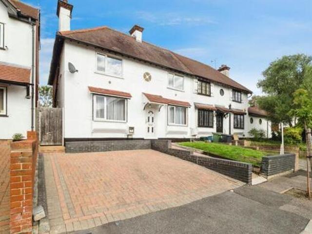 Warley Road, Woodford Green, 3 Bedroom Semi detached