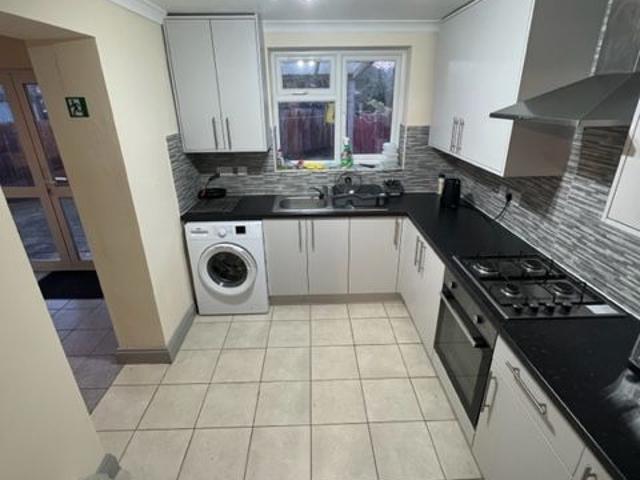 Warley Road, Hayes UB4, Room to rent, £700 pcm | PrimeLocation