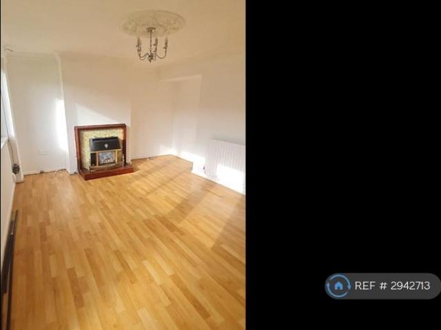 Warminster Gardens, London, SE25 2 bed maisonette to rent £1,650 pcm £381 pw