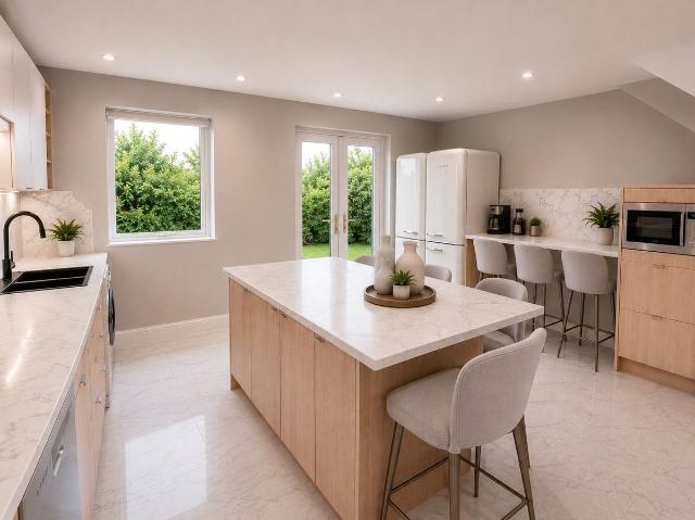 Warmstry Road, Bromsgrove, Worcestershire B60, Room to rent, £800 pcm | PrimeLocation