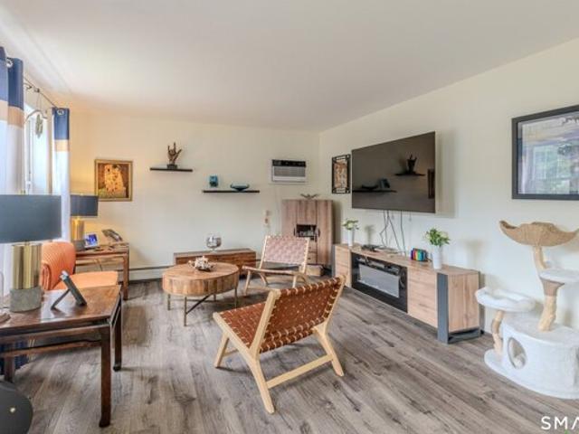 Warner Ave, Middletown, Home For Sale