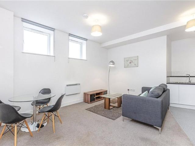Warple Way, Acton, W3 0BD