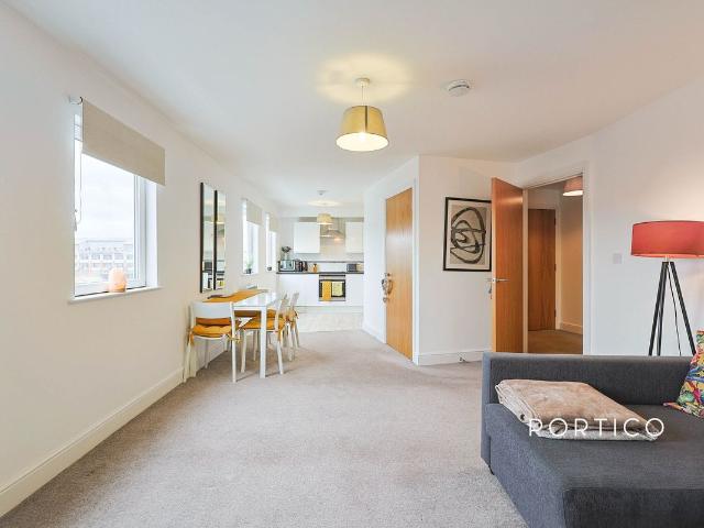 Warple Way W3, 1 bed flat to rent, £1,850 pcm | PrimeLocation
