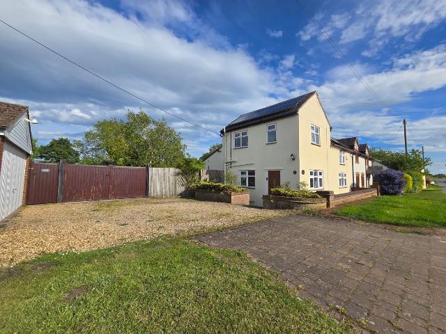 Warrant Road, Stoke Heath, Market Drayton TF9, 3 bed semi detached house to rent, £1,100 pcm | PrimeLocation