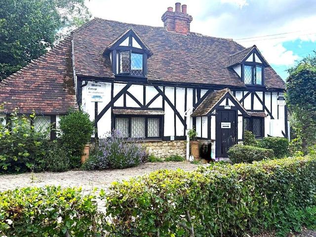 Warren Cottage, The Street, Willesborough TN24, 1 bed property to rent, £700 pcm | PrimeLocation