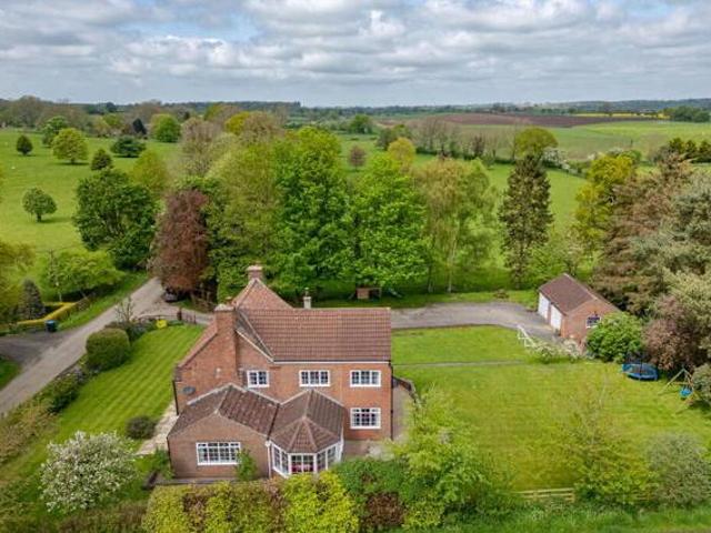 Warren Cottage, Yafforth, 4 Bedroom Detached