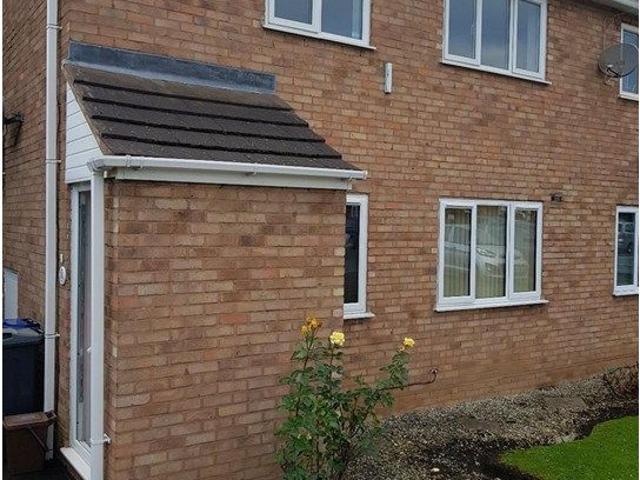 Warren Close, West Midlands DY4, 2 bed maisonette to rent, £925 pcm | PrimeLocation