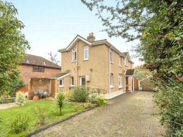 Warren Crescent, Southampton, 3 Bedroom Detached
