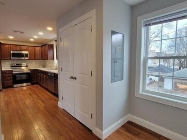 Warren Ave Apt F, Brockton, Condo For Sale