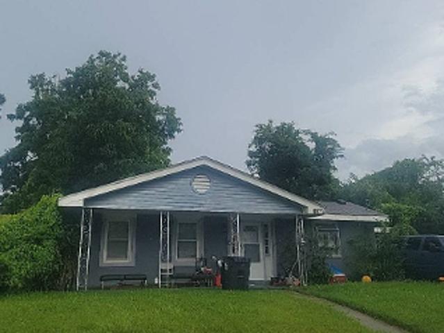 Warren Dr