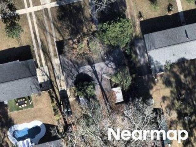 Warren Dr