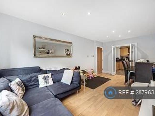 Warren House, London, W14 2 bed flat to rent £3,249 pcm £750 pw