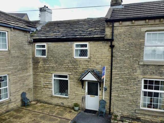 Warren House Lane, Lindley, 2 Bedroom Cottage