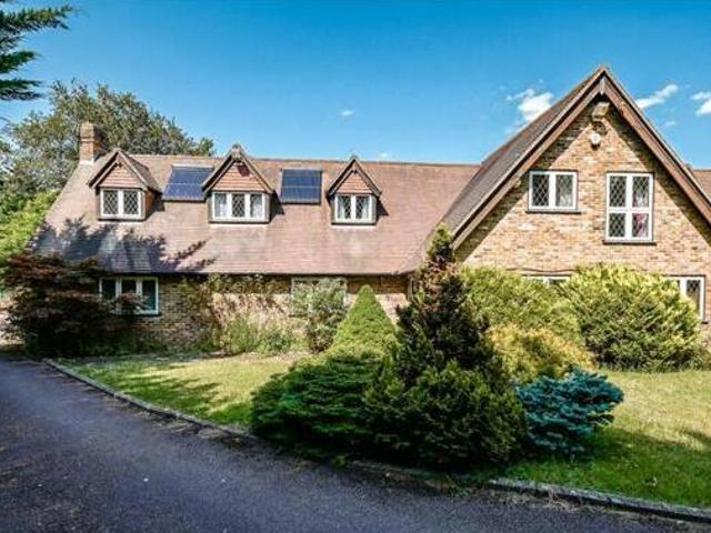 Warren Lodge, Iver, 7 Bedroom House