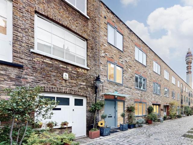 Warren Mews, Fitrovia, London, W1T 3 bed terraced house to rent £8,498 pcm £1,961 pw
