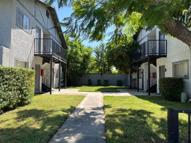 Warren St. Family Village 2 Bedroom Apartment for Rent at 5910 Warren St, Riverside, CA 92503 Arlanza