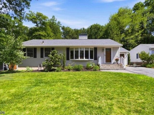 Warren St, Hanover Twp, Home For Sale