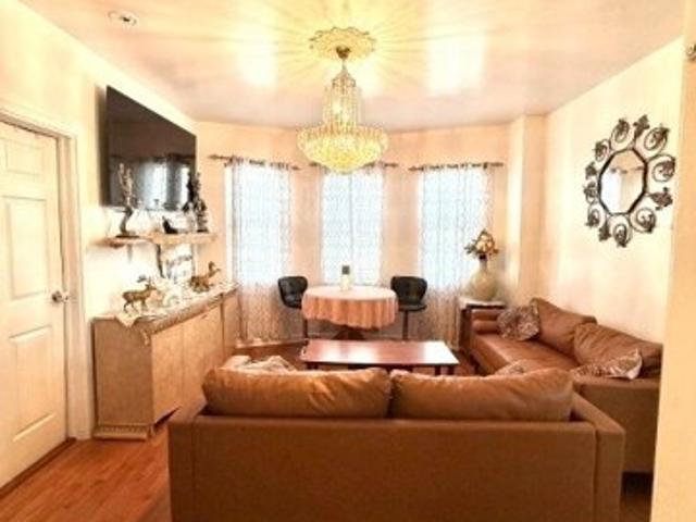 Warren St, Roselle, Home For Sale