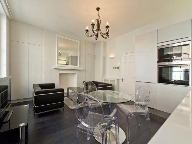 Warren Street, Fitzrovia, London W1T, 1 bed flat to rent, £2,492 pcm | PrimeLocation