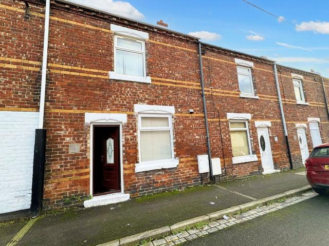 Warren Street, Horden, Peterlee SR8, 2 bed terraced house to rent, £475 pcm | PrimeLocation