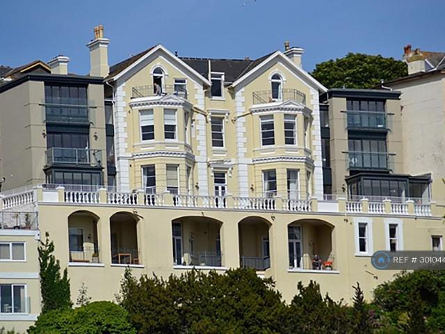 Warren Road, Torquay, TQ2 2 bed flat to rent £1,675 pcm £387 pw