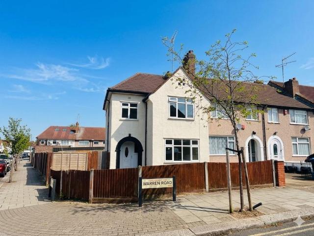 Warren Road, Neasden, NW2 4 bed end of terrace house to rent £4,749 pcm £1,096 pw