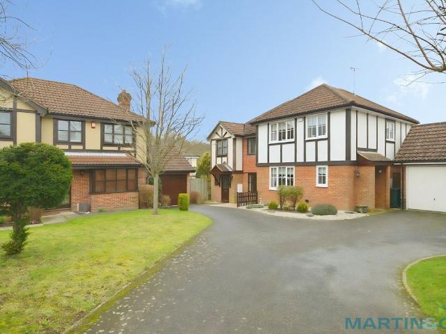 Warren View, Orchard Heights, Ashford TN25, 3 bed semi detached house to rent, £1,400 pcm | PrimeLocation