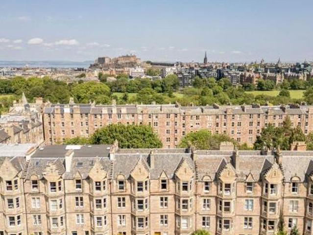 / Warrender Park Road, Marchmont, 2 Bedroom Flat