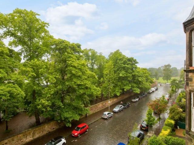 Warrender Park Road Marchmont, Edinburgh, EH9 1DS
