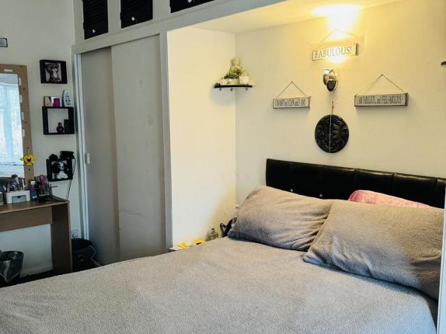 Warrens Shawe Lane, Edgware HA8 4 bed house to rent £2,250 pcm £519 pw
