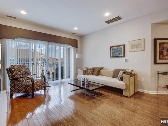 Warrens Way #,wanaque, Condo For Sale