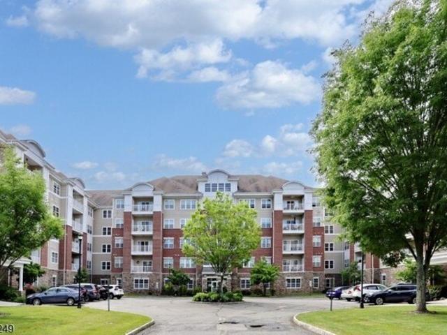 Warrens Way, Wanaque, Condo For Sale