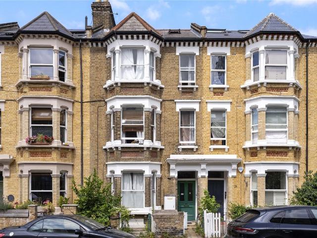 Warriner Gardens SW11, 1 bed flat to rent, £2,250 pcm | PrimeLocation