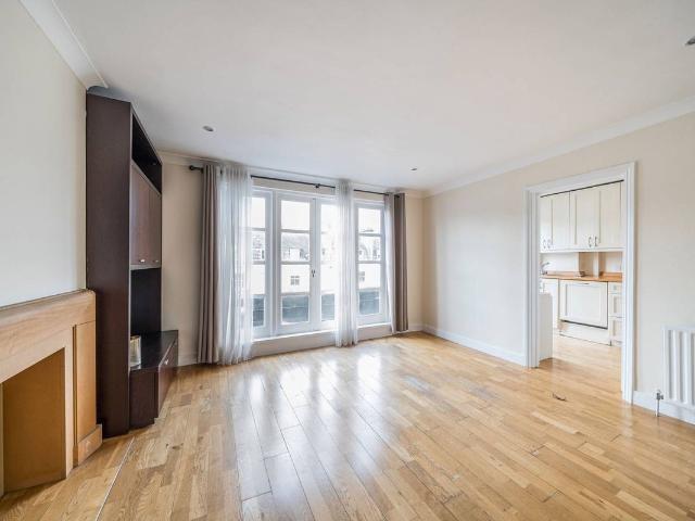 Warrington Crescent, Little Venice, London W9, 1 bed flat to rent, £3,250 pcm | PrimeLocation