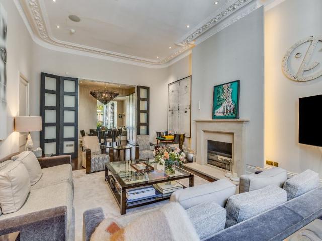 Warrington Crescent, Little Venice, London, W9 1EJ