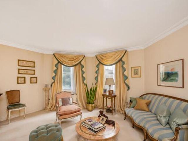Warrington Gardens, London, 3 Bedroom Apartment